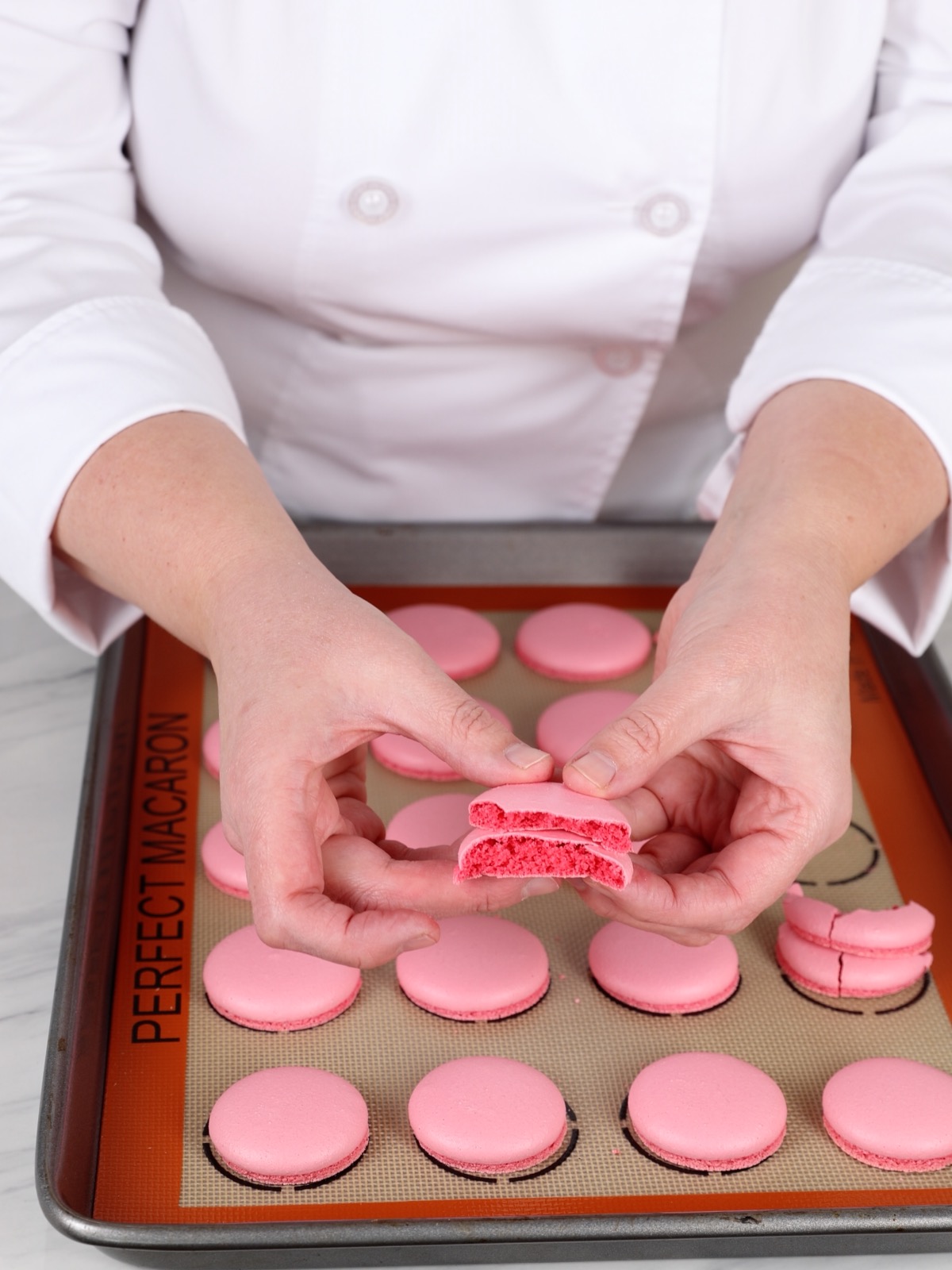 Italian Meringue Macarons Shells - Everything Marina