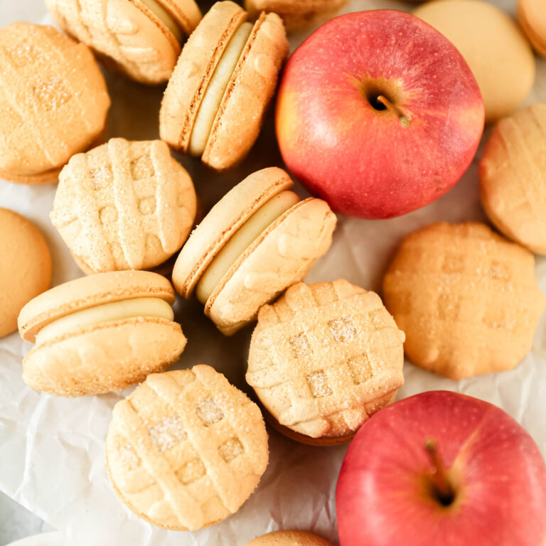 Apple Pie Macarons - Everything Marina